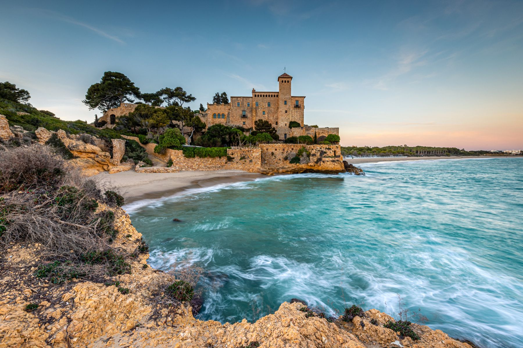 A Guide to the Spanish Costas | Oliver's Travels